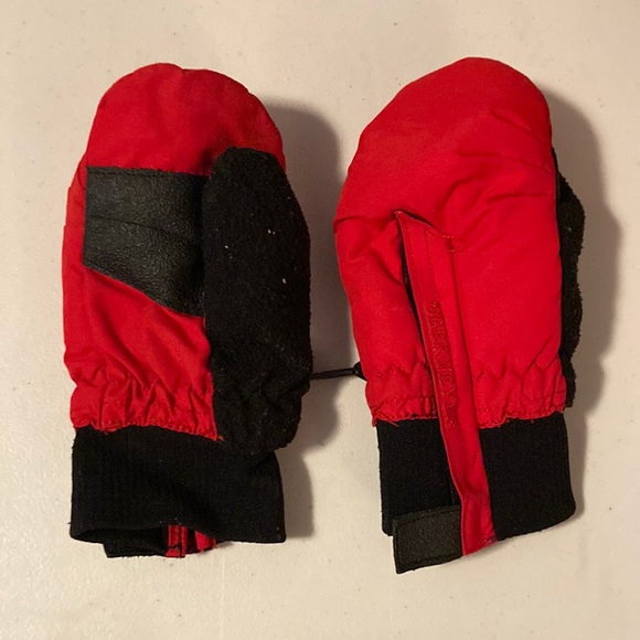 Obermeyer | Accessories | Little Kid Redblack Weather Proof Mittens ...